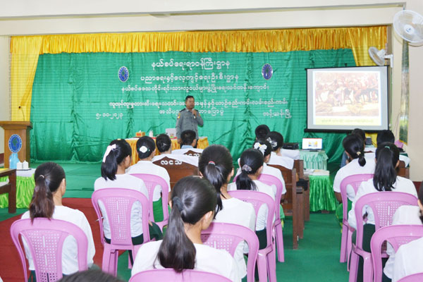 တန့်ယန်းမြို့နယ်တွင် လူကုန်ကူးမှုတားဆီးရေးနှင့် ယာဉ်စည်းကမ်း၊ လမ်းစည